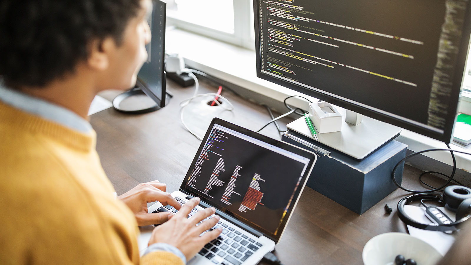 Industrii - PwC România